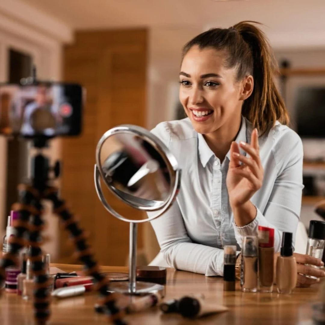 The Complete Guide to Becoming a Successful Nail Art Influencer in 2025 ...